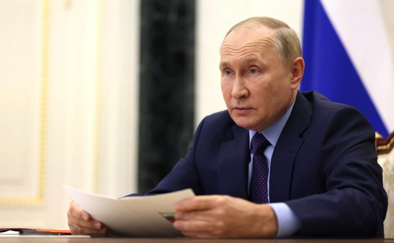 NewsPascani.com Pașcani, Târgu Frumos, Iași - OFICIAL: Vladimir Putin a ...