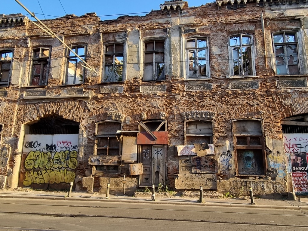 NewsPascani.com Pașcani, Târgu Frumos, Iași - Această clădire-simbol a ...